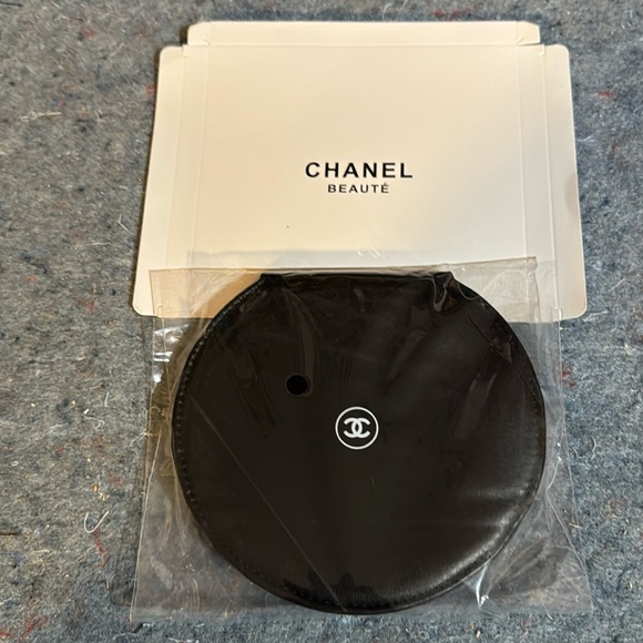 CHANEL | Accessories | Chanel Compact Mirror | Poshmark